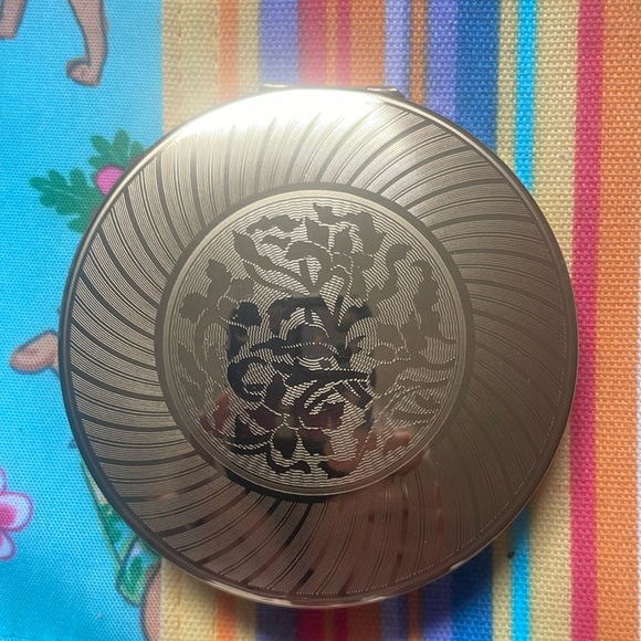 Stratton of London | Accessories | Vintage Compact Never Used | Poshmark